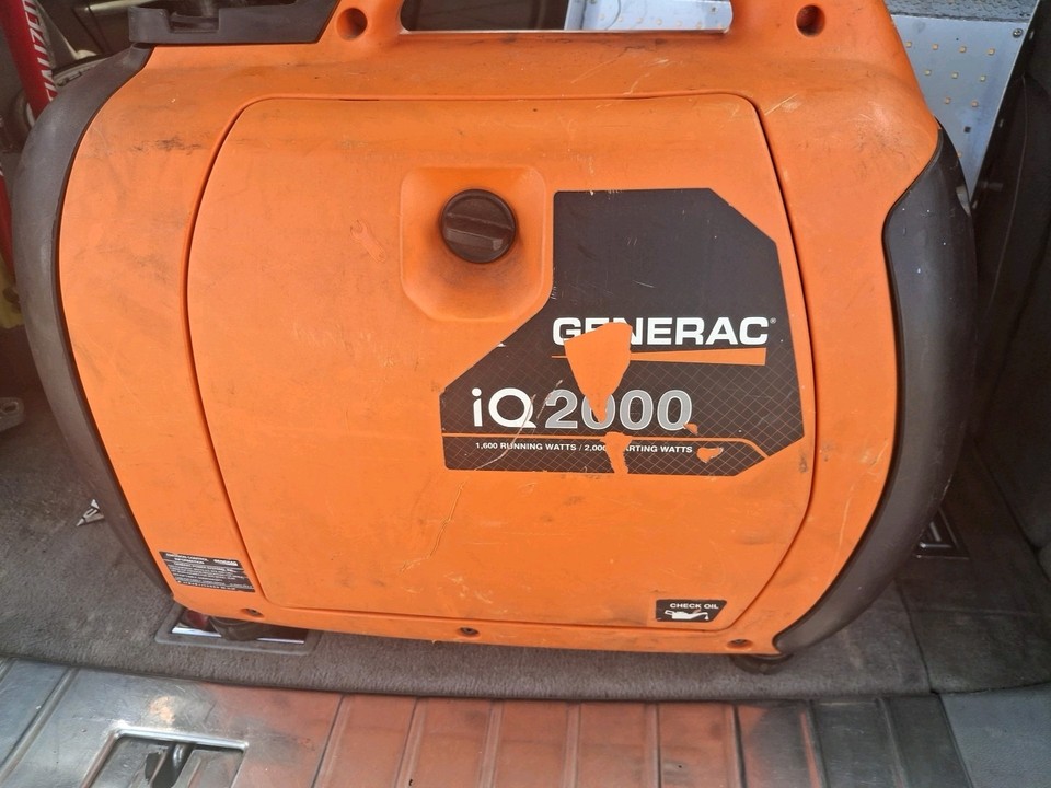 GENERAC IQ2000 2000W Portable Generator Inverter Used | eBay