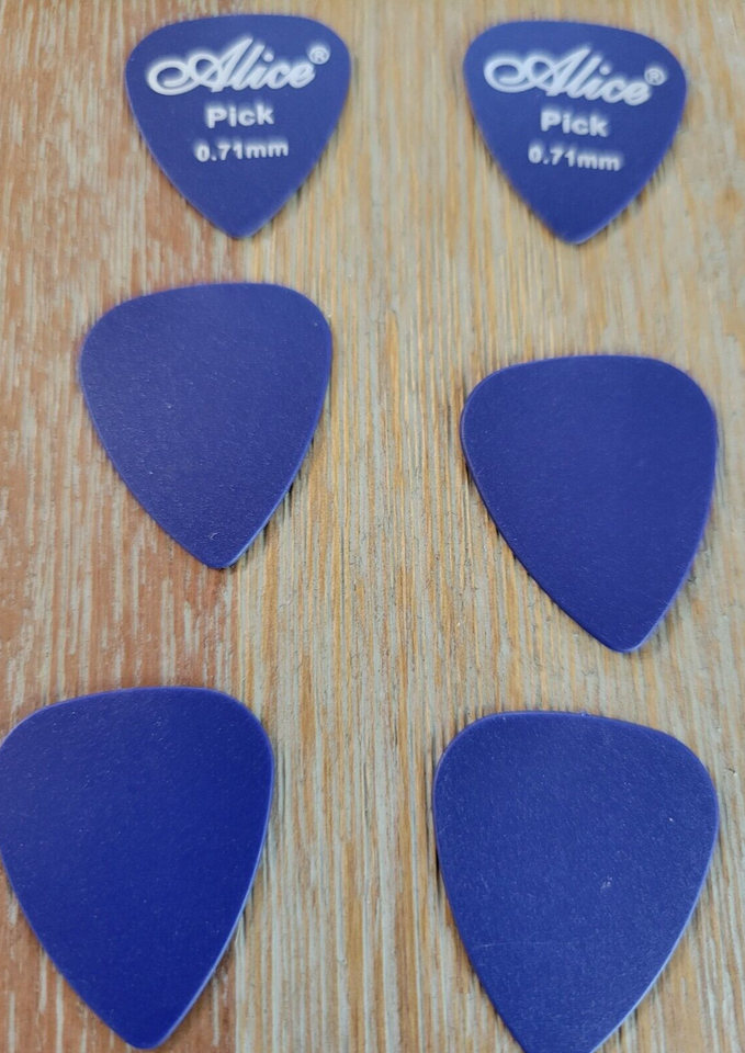 Plectrum Celluloid Electric/Acoustic/Bass/Classical Guitar Picks ...