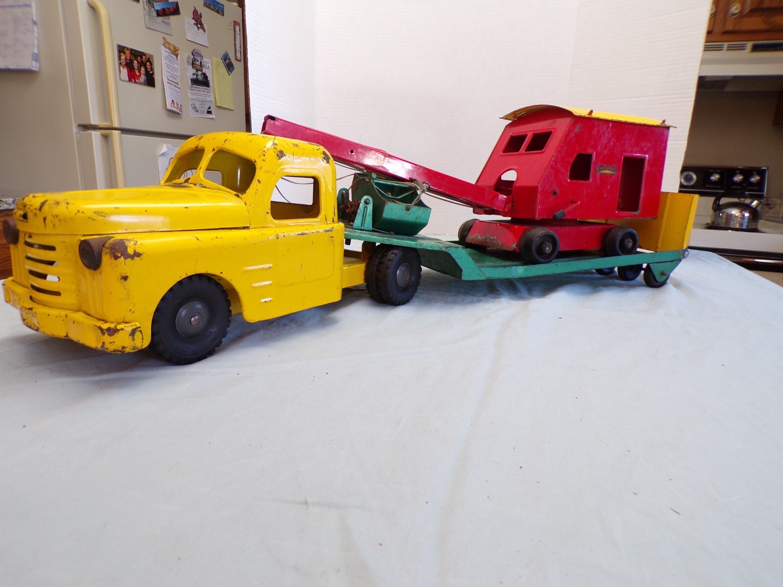 VINTAGE 50'S STRUCTO CONSTRUCTION TRUCK SET LOW BOY TRAILER, SHOVEL ...