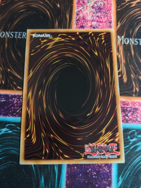 Yu-Gi-Oh! TCG Cubic Karma The Dark Side of Dimensions Movie Pack MVP1 ...