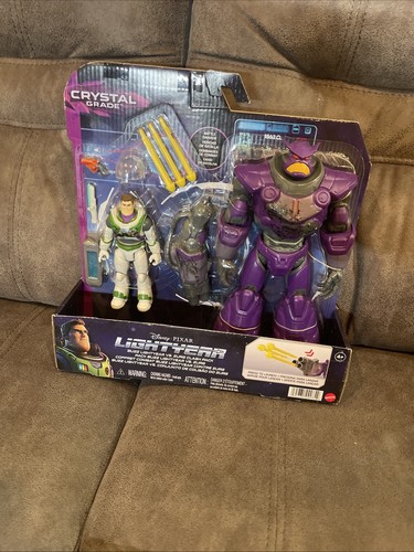 Disney /Pixar Lightyear Crystal Grade Buzz Lightyear Vs. Zurg Clash ...