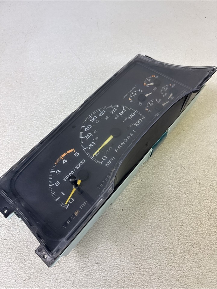 95-99 Chevy Suburban Silverado Sierra Speedometer Instrument Cluster ...