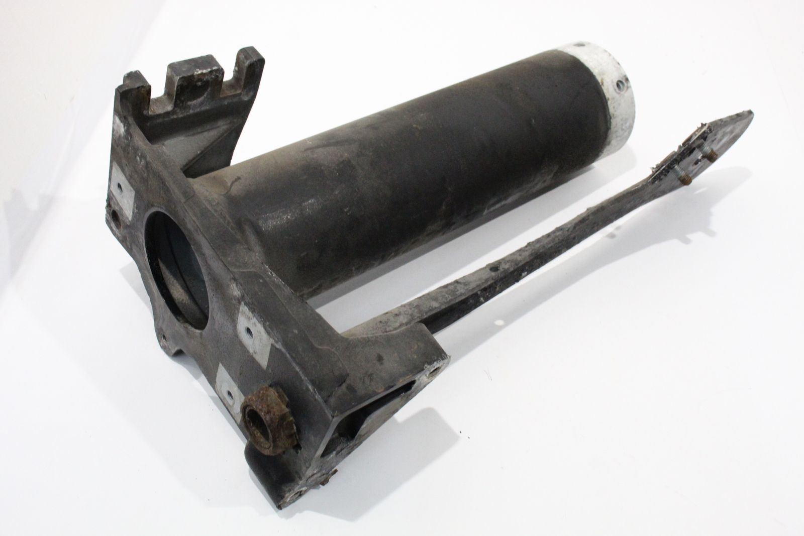 Audi A8 D2 FL OS Right Chassis Leg Extension Black 4D0805120G | eBay