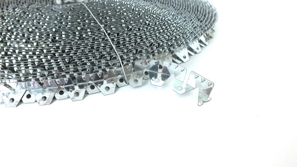 UPHOLSTERY METAL BACK TACK ROLL BLIND FINISH TACKING STRIP 2 OR 3 TEETH ...