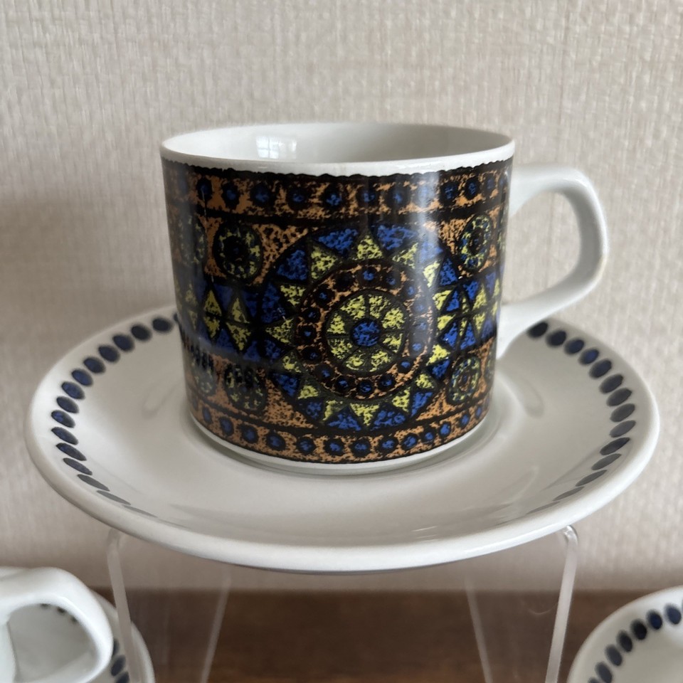 J & G Meakin Cups & Saucers Tuscany Vintage Mid Century Stoneware ...