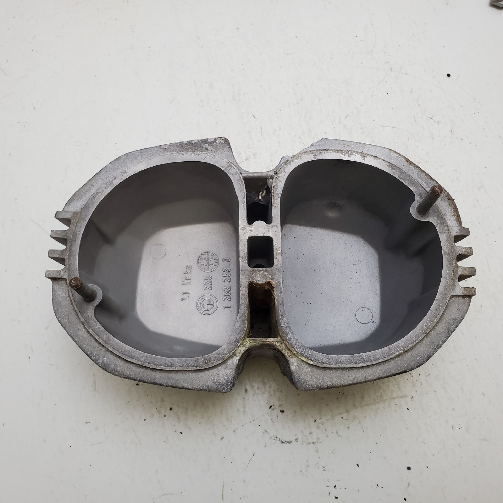 1977 BMW Airhead R100/7 Left Side Valve Cover Damaged | eBay