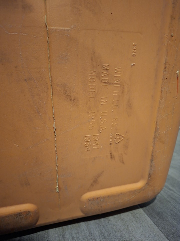 Vintage 80’s / 90's Gatorade Cooler Yellow (Faded Orange) Ice Chest 48 ...