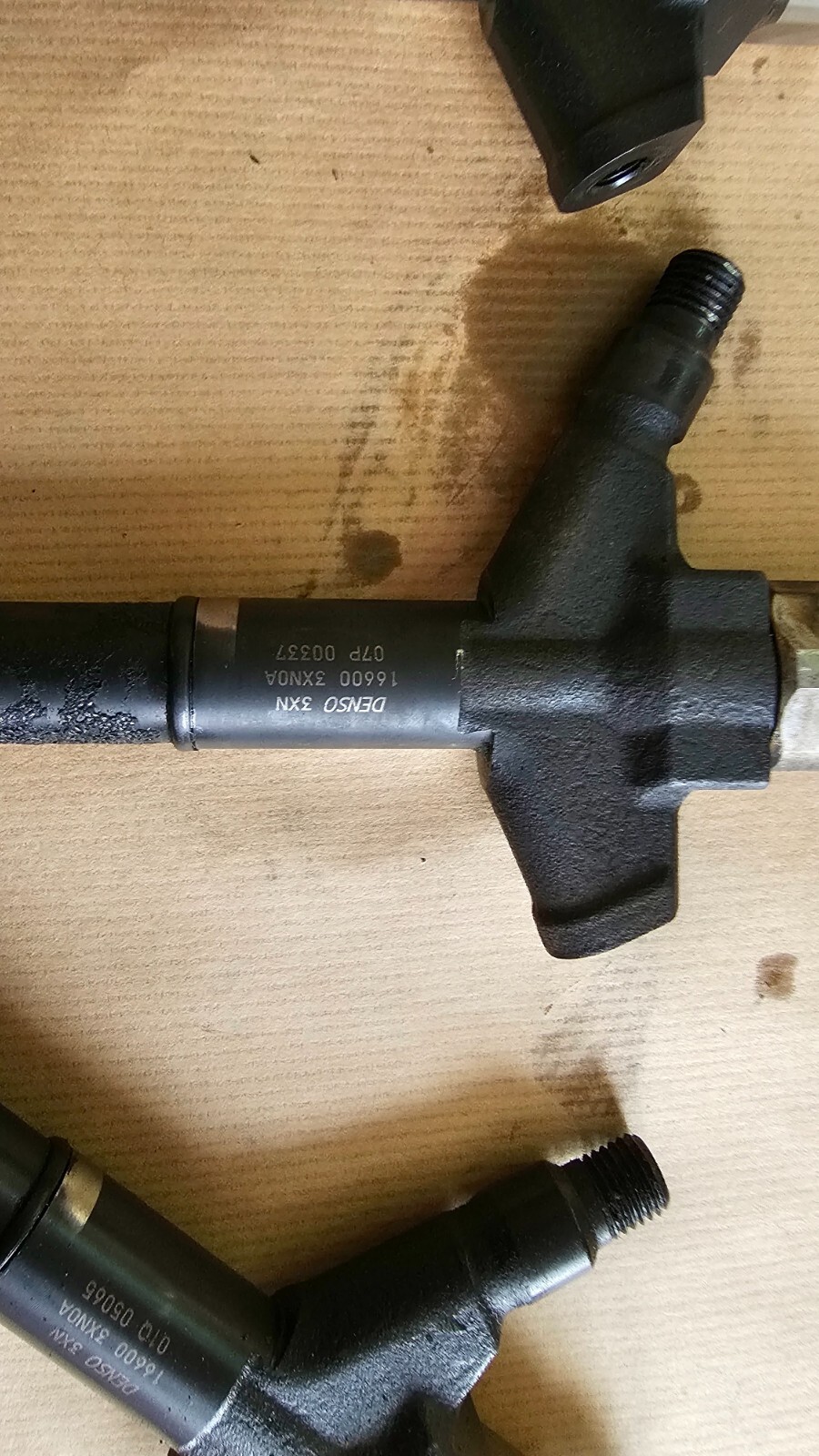 Denso Nissan Navara Pathfinder Urvan 2.5L YD25 Euro 5 Fuel Injector ...