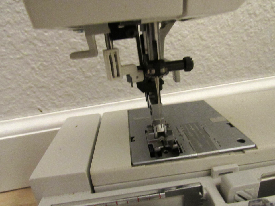 Pfaff Sewing Machine Performance 2056 | eBay