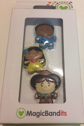 DISNEY MAGIC BAND BandIts - Small World - African, Polynesian, and ...