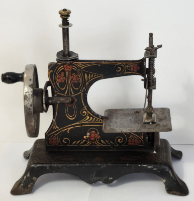 Sewing Machines - Toy Sewing Machine Made In Germany