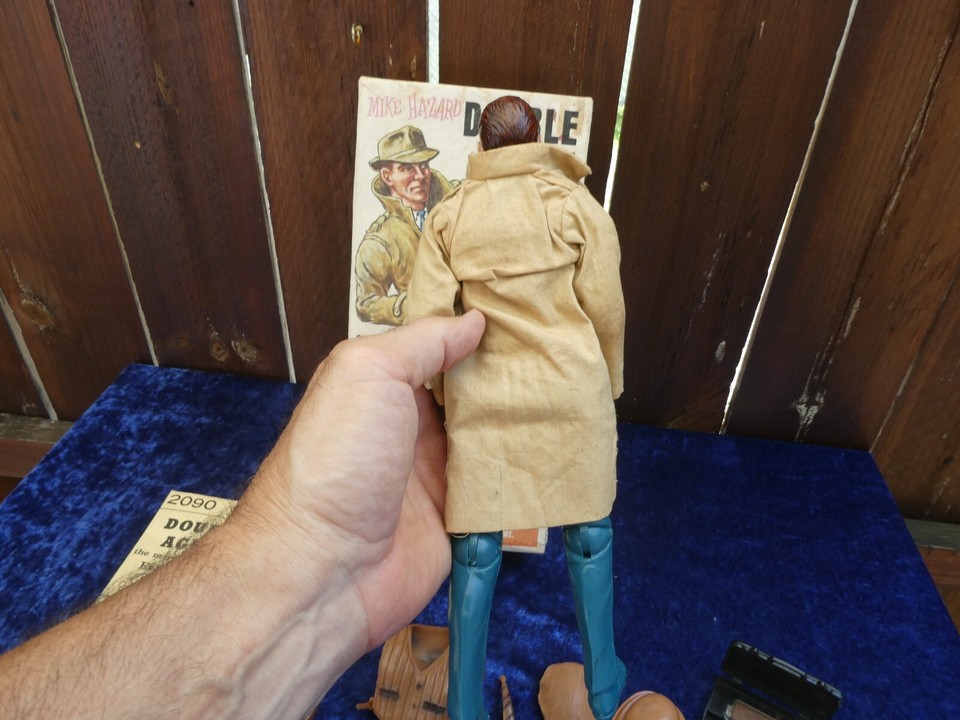 VTG 1966 MARX MIKE HAZARD DOUBLE AGENT ACTION FIGURE NMNT IN BOX NEAR ...