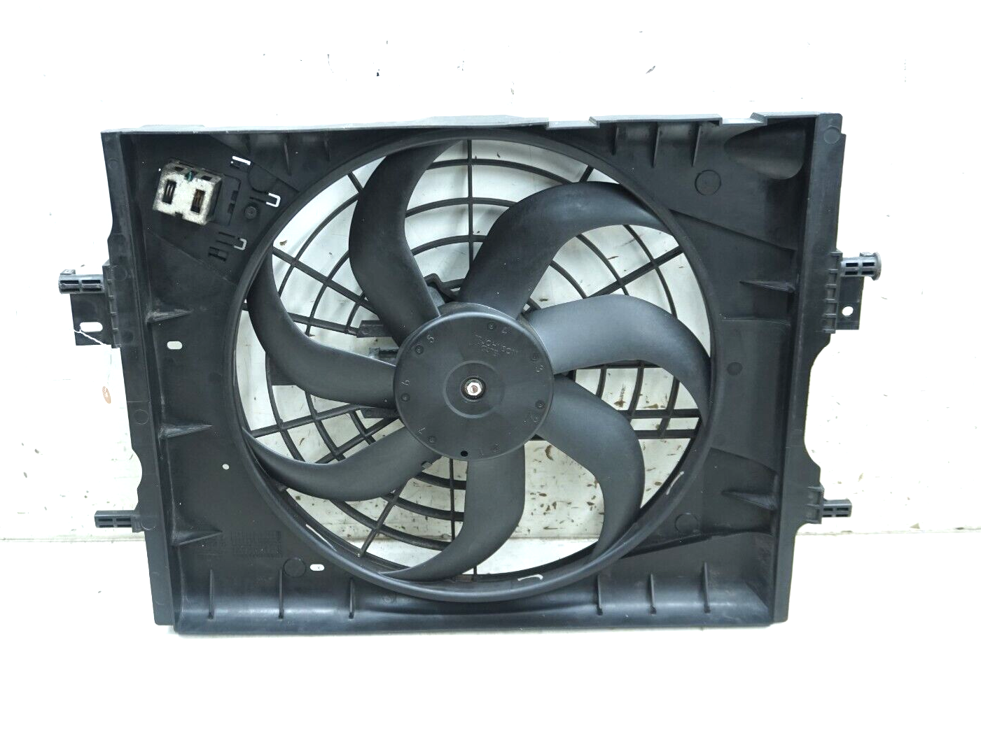 2018-2020 Nissan Kicks OEM 1.6L Radiator Cooling Fan Assembly | eBay
