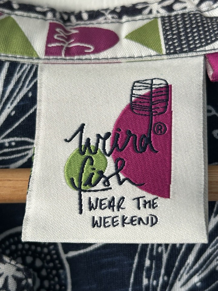 Weird Fish Navy Blue & White V Neck Floral Print Long Sleeve Tunic Size ...