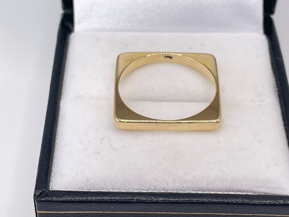18ct Gold 2mm Square Band Ring. Goldmine Jewellers. | eBay UK