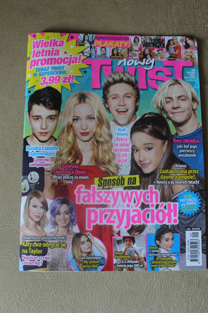 Debby Ryan Et Ross Lynch Face à Face Stream Locked Out Of Heaven