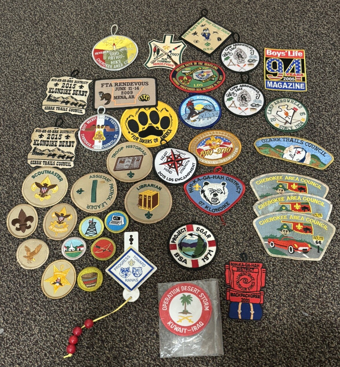 VTG Lot of 38 BSA Assorted MOSTLY Boy Scouts Patches VGC DESERT STORM ...