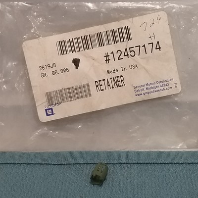 NEW GENUINE GM 12457174 RETAINER | eBay