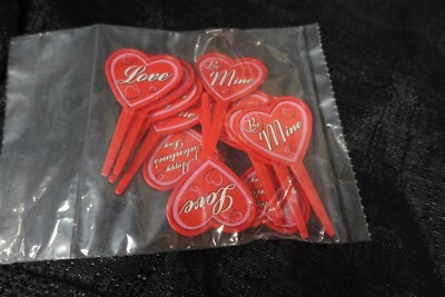DecoPac Valentine's Day cupcake picks, 12 ct / NEW / Be Mine / Love | eBay