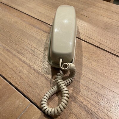 Southwestern Bell Freedom Phone Sleekline Telephone FC2565 Prop | eBay