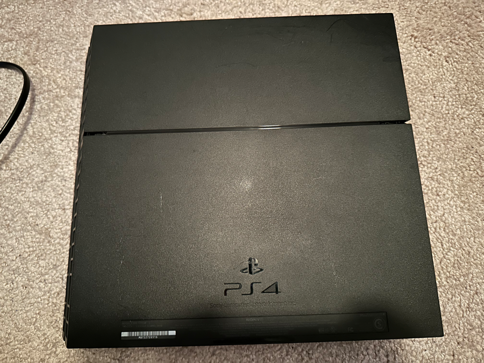 Sony PlayStation 4 500GB Gaming Console & Power Cable - Black - Used ...