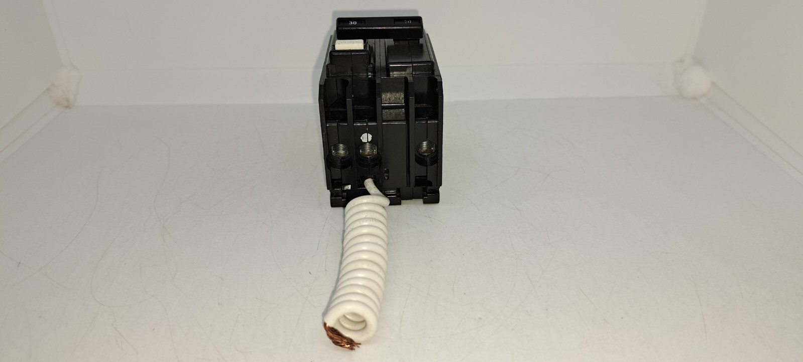 Eaton GFTCB230 30 Amp 2 Pole Ground Fault Circuit Breaker GFCB HAGF | eBay