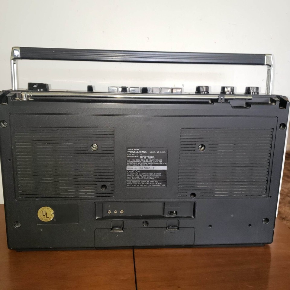 Realistic SCR-3 vintage Cassette 80's Boom Boxbox pre-owned by Radio ...