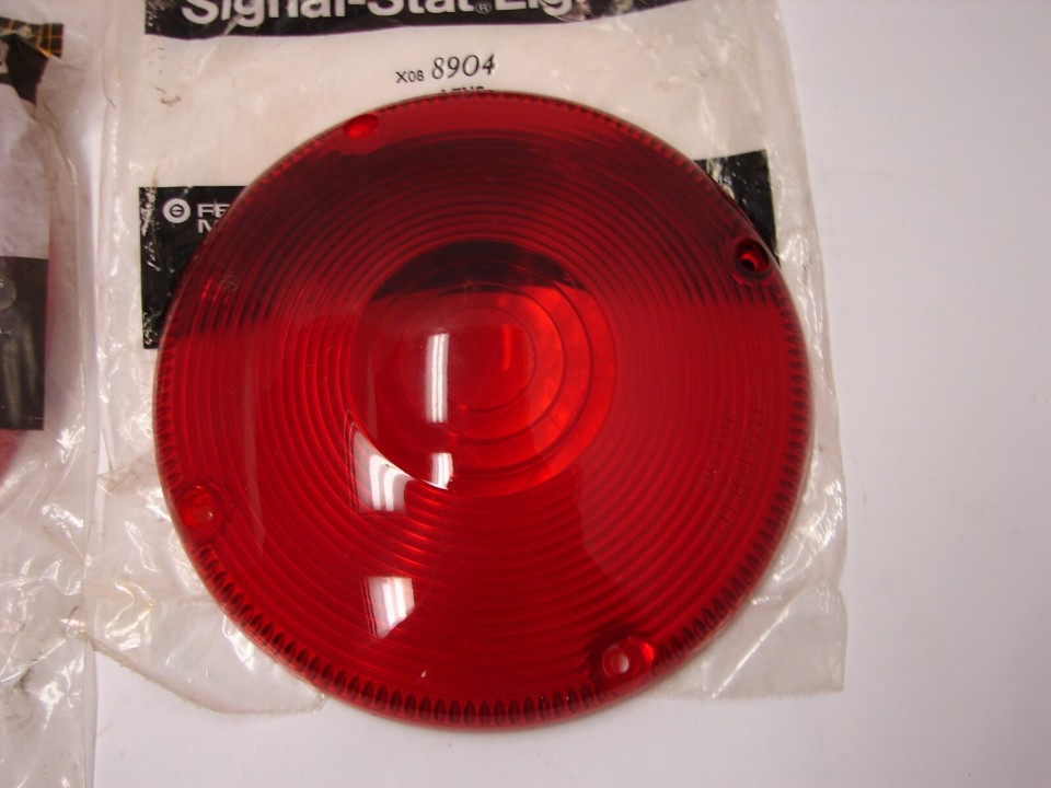 SIGNAL STAT 8904 Red 77-06204 Bus Truck Trailer Lighting Stop Taillight ...