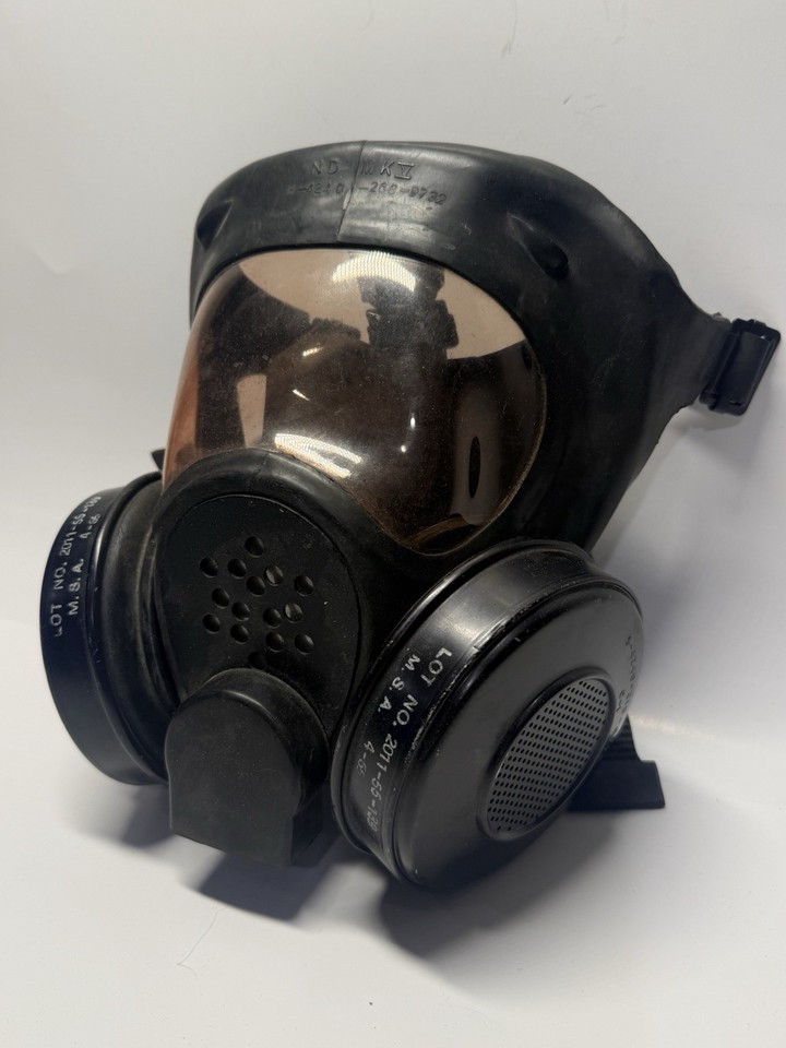 USN ( U.S NAVY ) ND Mark V Gas Mask Vintage 1950 s S23-M-108-88 | eBay