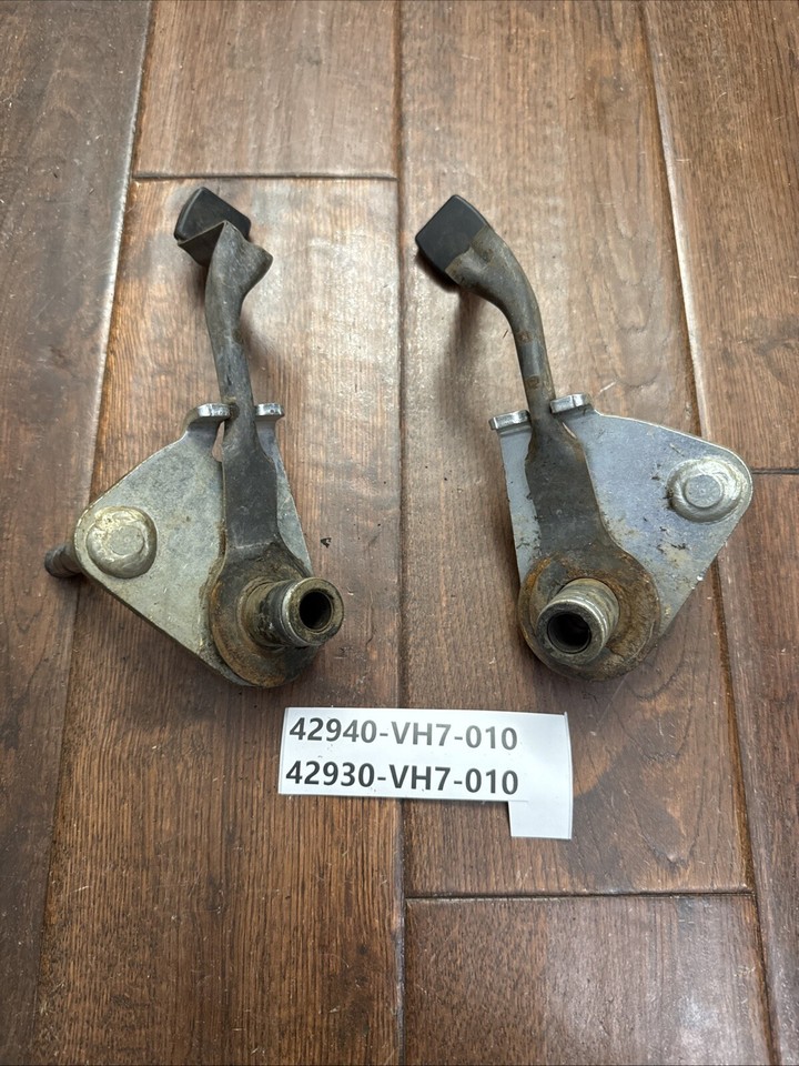 OEM HONDA Adjusting Arm Axle SET 42930-VH7-010 42940-VH7-010 42966-VH7 ...