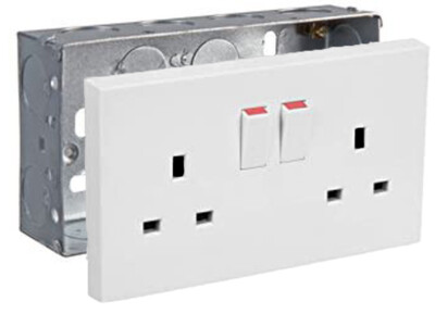 13A 2 Gang White Twin Double Switched Wall Socket + 25mm METAL WALL ...