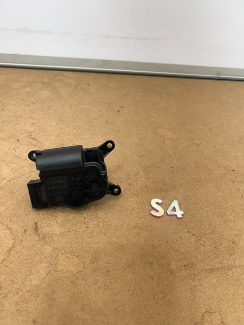Audi Q7 VW Touareg Porsche Cayenne Air Heater Flap Motor Actuator ...