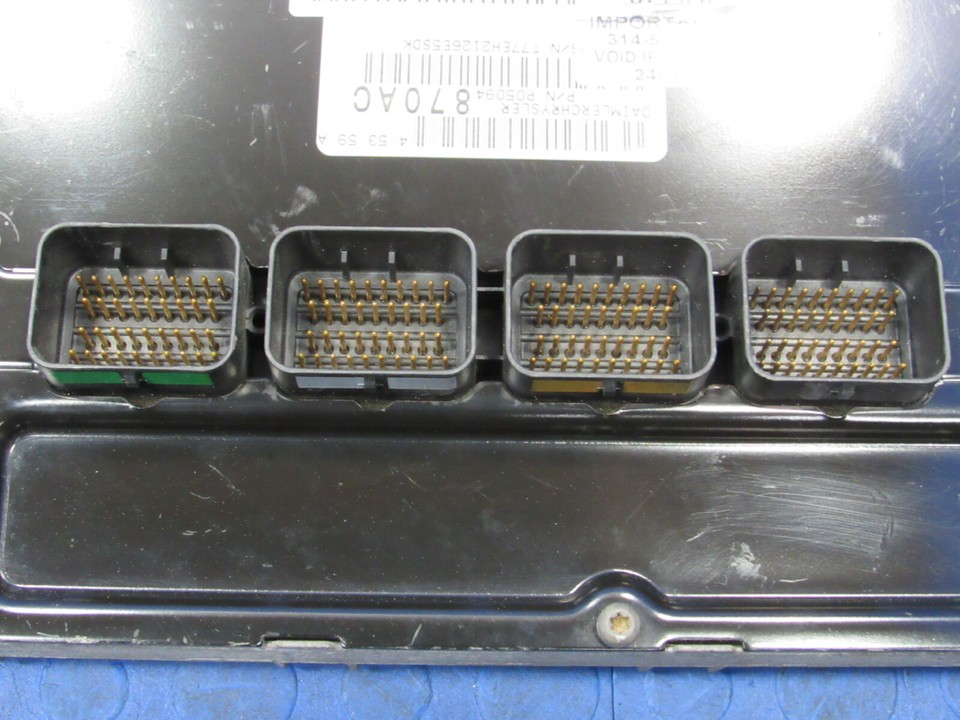 07 Jeep Commander 5.7 ECU ECM PCM Engine Computer Control 05187056AD ...