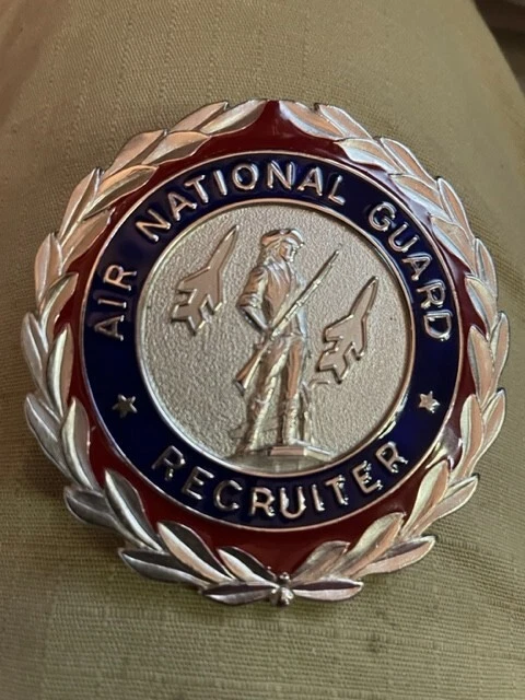 National Guard Recruiter Badge
