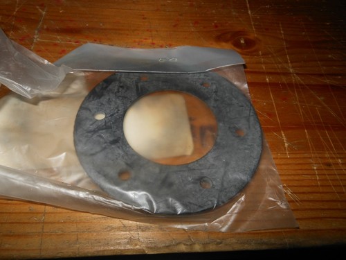 NOS OEM Yamaha WVT700 WVT1100 ++++ Cap Oil Filler Rubber Packing # GJ3 ...