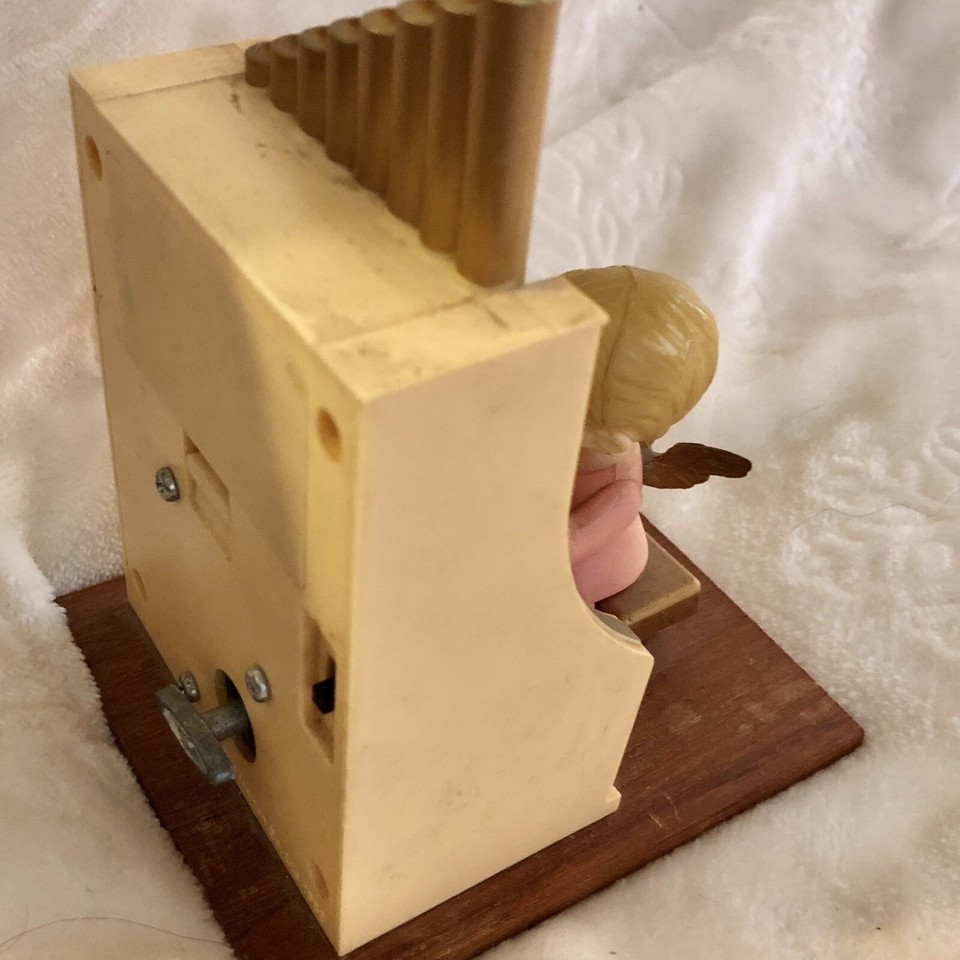 Christmas Angel Child Lighted Wind Up Organ Music Box Merton 1982 ...