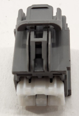 Delphi Connection - PBT-GF15 - 8 Pin Connectors - Over 135 Total | eBay