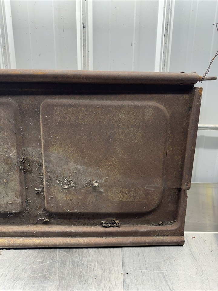 1951-1952 Ford F1 Short Bed Stepside Tailgate With Ford Letters Vintage ...