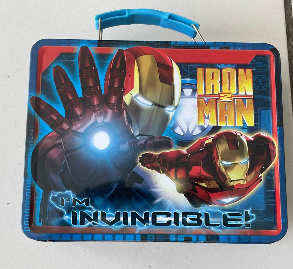 Iron Man 2 I'm Invincible Tin Box 2010 Lunch Box Marvel With 10 Figure ...