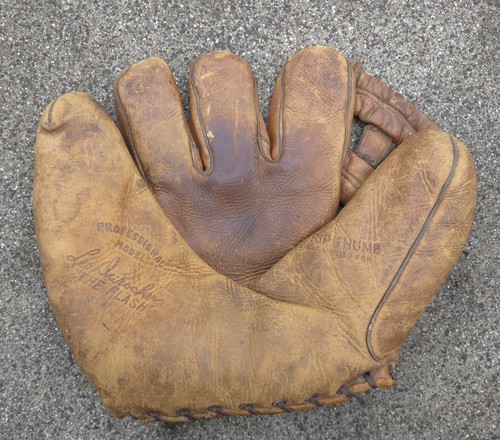Leo Durocher 1940s Goldsmith Baseball Glove Model "The Flash" Left ...