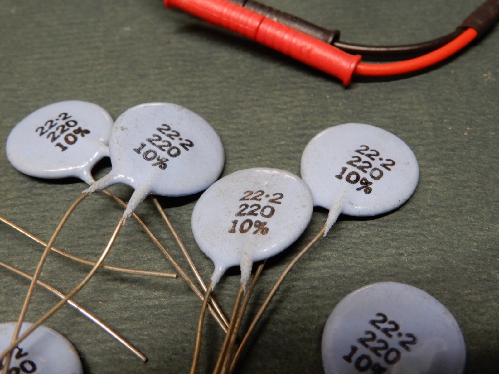 Vintage Blue Ceramic Disc Capacitors 220pf Voltage? Qty 10 NOS Little ...