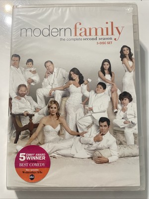 Modern Family: Complete Second Season (DVD, 2011) 3-Disc Set ~ BRAND ...