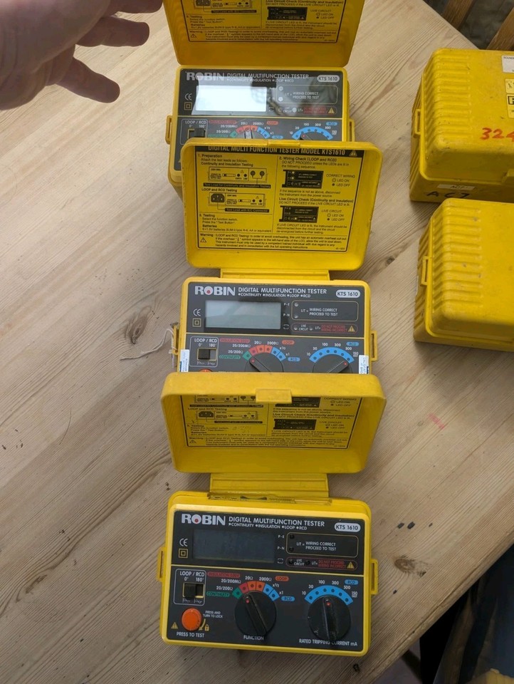 QUANTITY OF ROBIN ELECTRICAL TESTERS CABLES ETC ALL UNTESTED | eBay UK