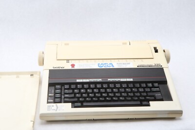 Typewriters & Word Processors - Correctronic Electronic Typewriter