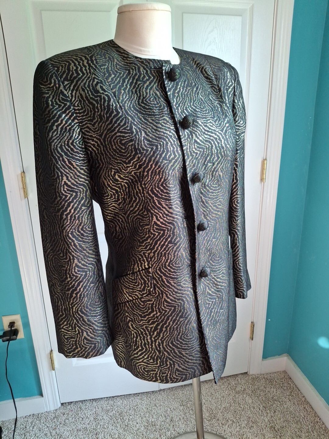 Carlisle Black Gold Floral Metallic Brocade Jacket Si… - Gem