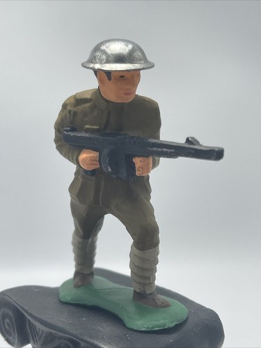 MACHINE GUN MACHINE GUN, STANDING, TIN HELMET, 1935 MILITARY TOY LEAD ...