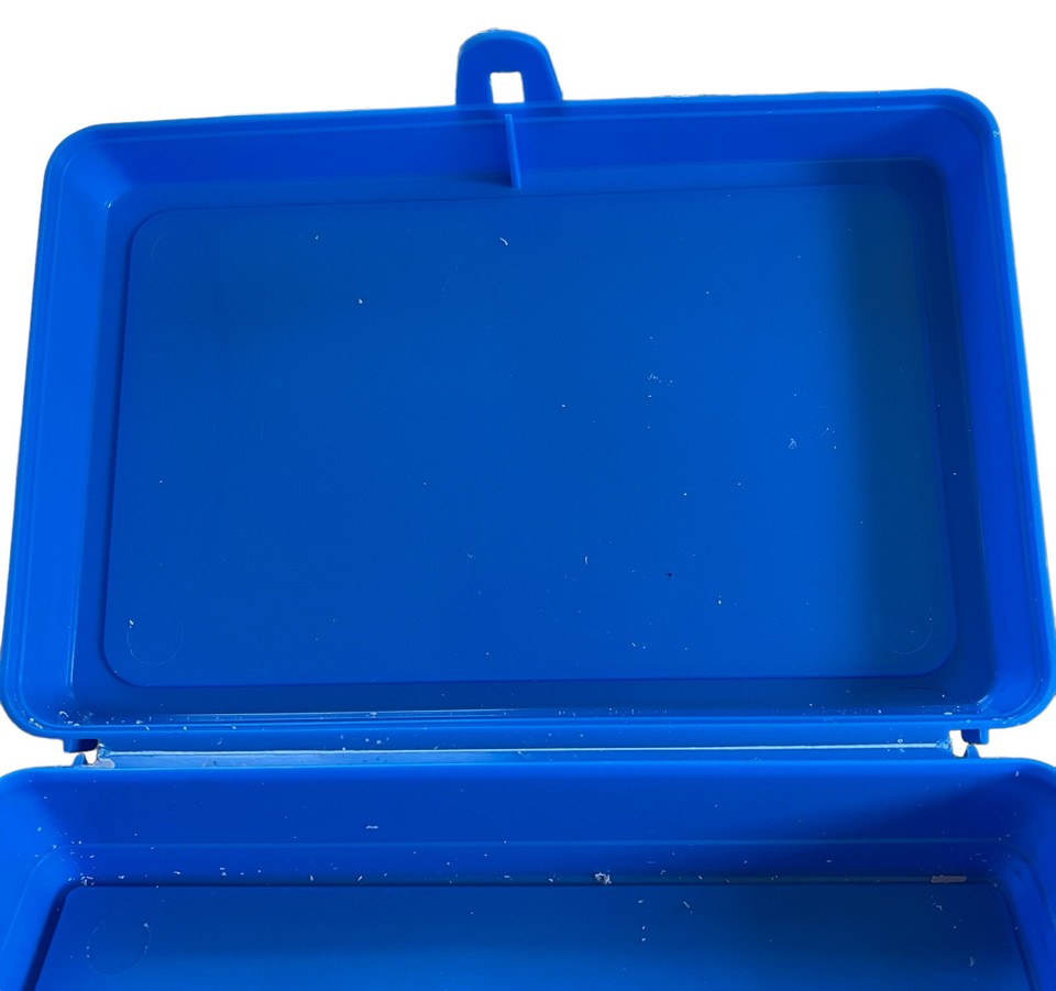 VTG 1998 Blue Plastic Crayola Crayon Supply Box Clean Made in USA ...