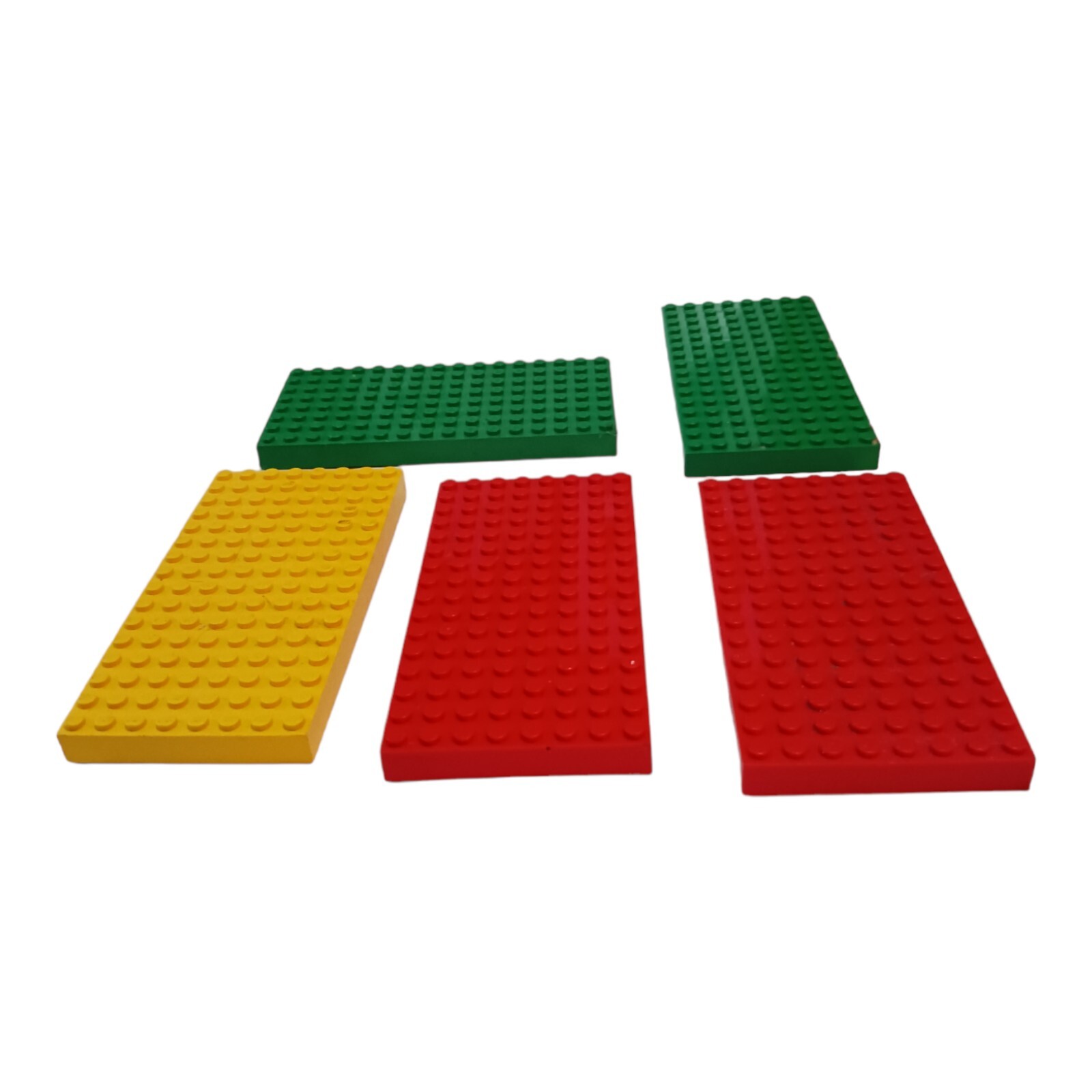 Lego platforms (5)2 red, 1 yellow 2 green 2.5" X 5" Vintage. Bricks ...