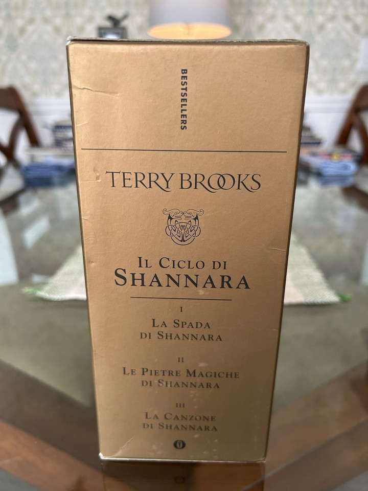 The Cycle Of Shannara Italian Box Set Terry Brooks Sword, Elfstones ...