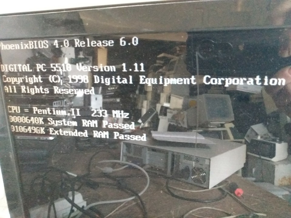 VINTAGE DEC DIGITAL PC INTEL PENTIUM II 233 MHZ DESKTOP COMPUTER MODEL ...